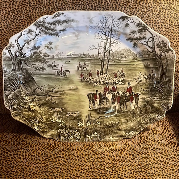 Johnson Brothers | Dining | Very Rare Johnson Bros Tally Ho Serving ...